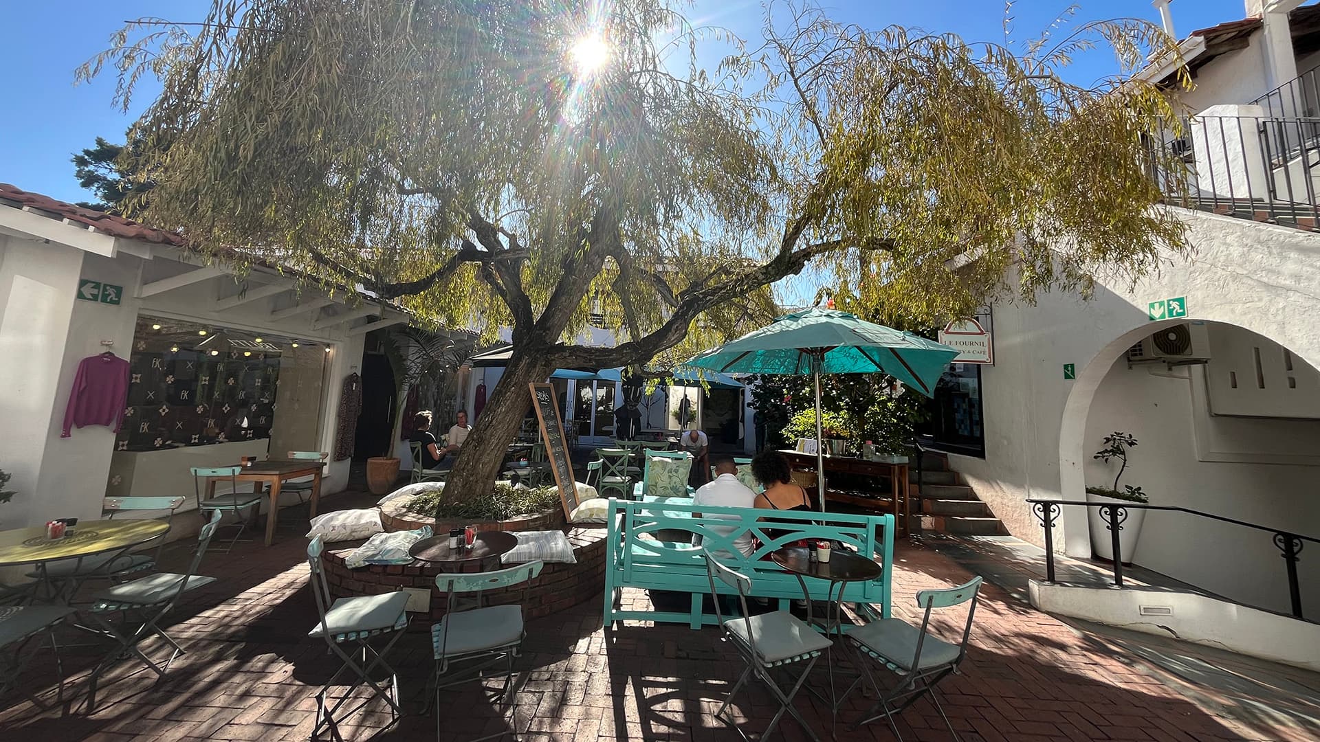 The Lookout Centre - Plettenberg Bay